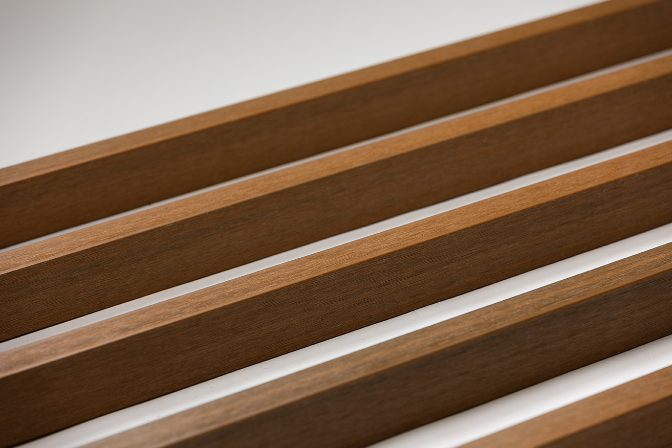 Synthetic Wood Profiles - Pavimentus